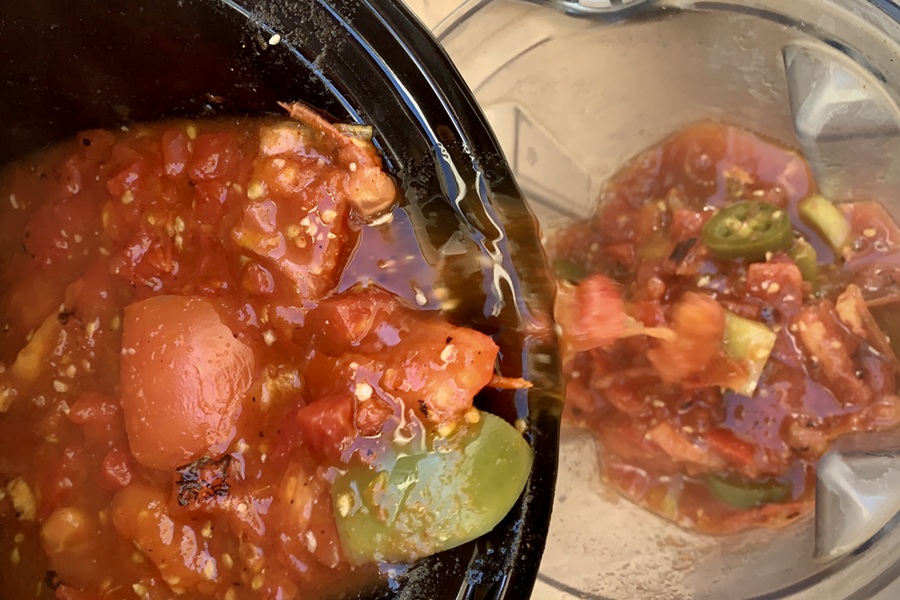 Perfect Homemade Salsa Recipe for Chips & Tacos